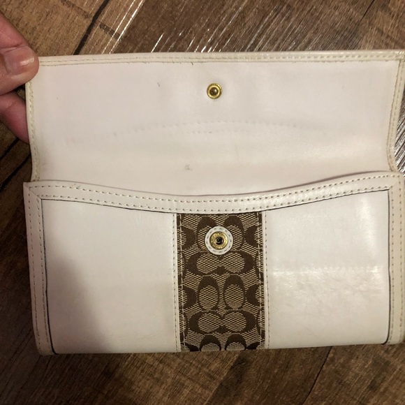 Coach | Accessories | Coach Logo Wallet | Poshmark